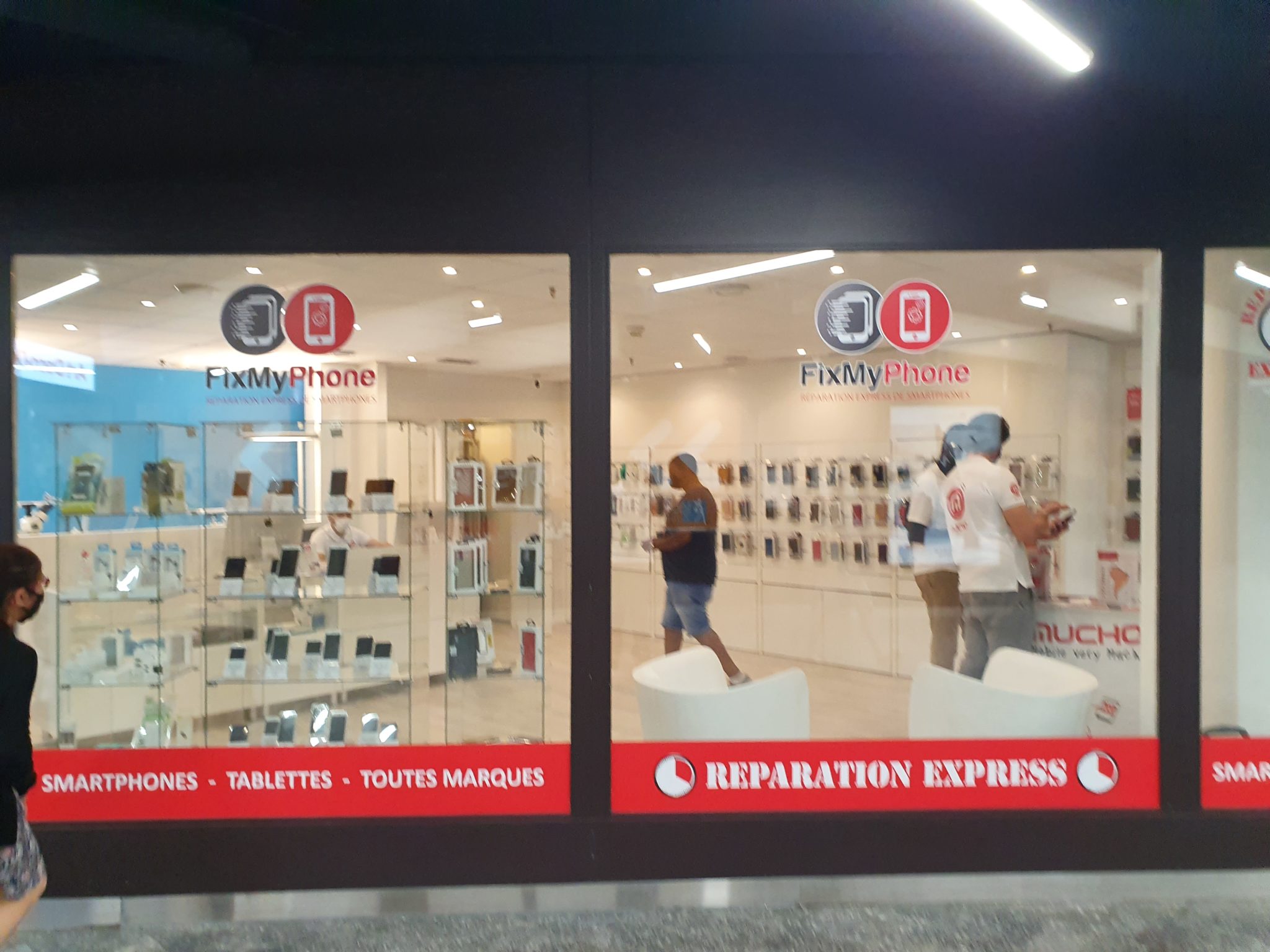 Les commerces - Metro Shopping Cornavin